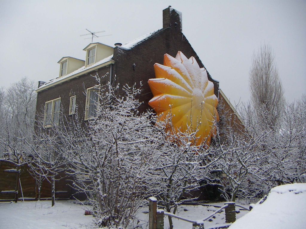 Inflatable Sun - Airworks Rentals